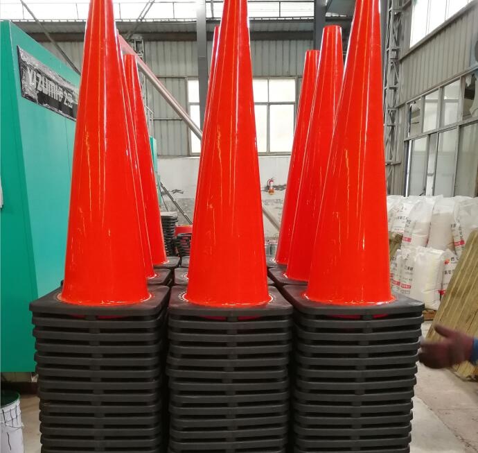 PVC rubber traffic cone