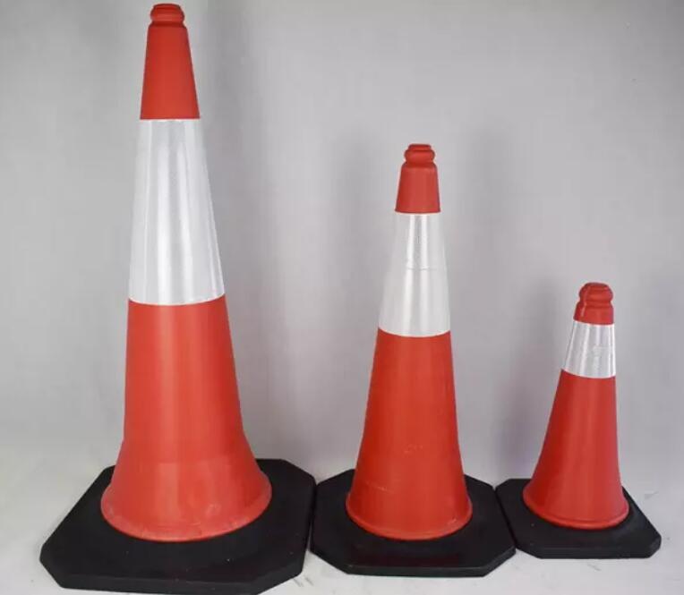 PE Rubber Base Cones