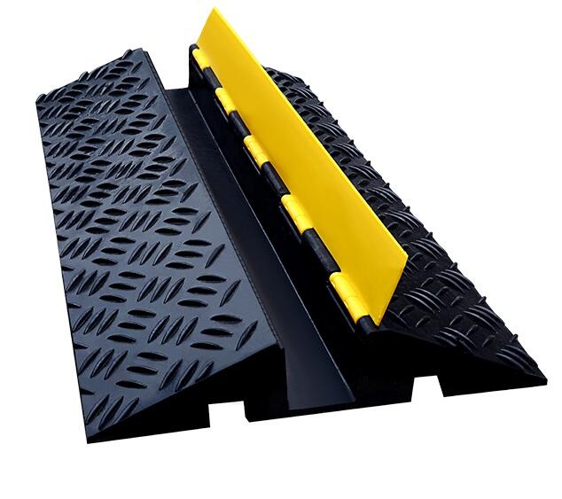 Outdoor Rubber Cable Ramp
