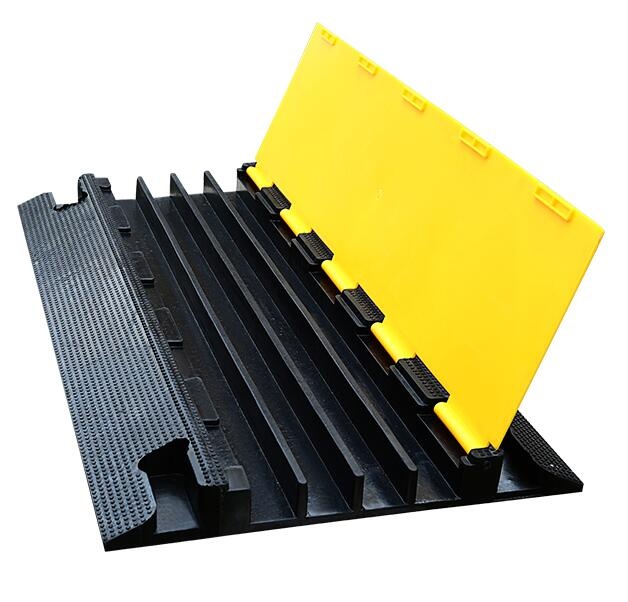 Outdoor Rubber Cable Ramp