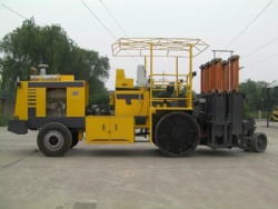 Hydraulic Multiple Hammers Concrete Road Breaker